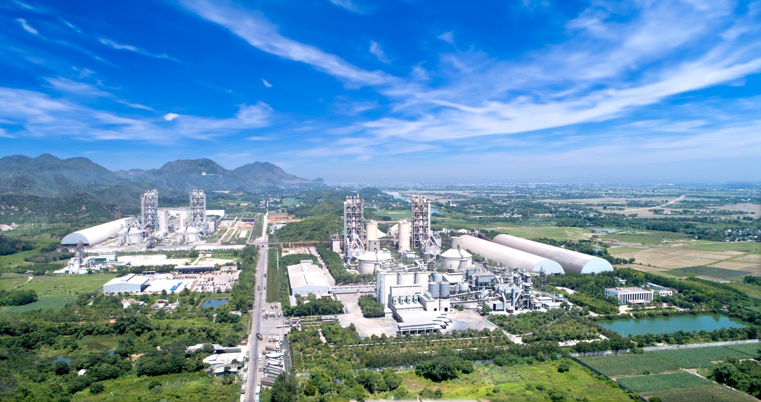 Xi măng Long Sơn: Đồng hành cùng phát triển, kiến tạo tương lai - TÂM ...